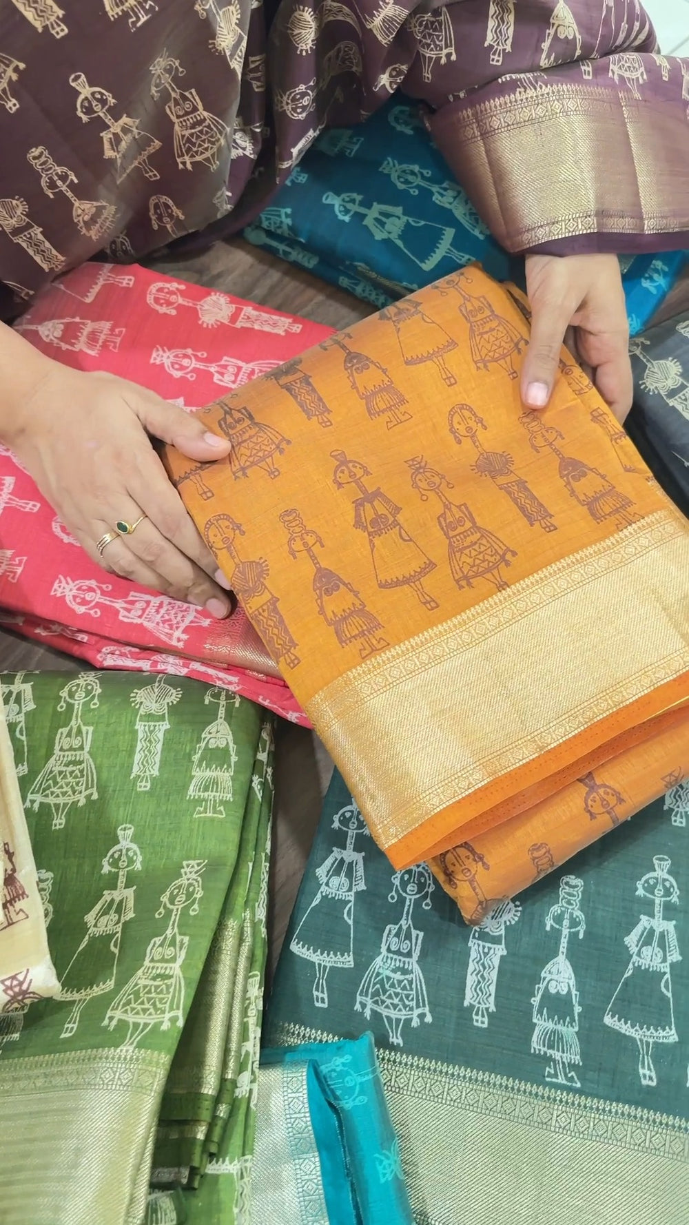 Printed Tussar Silk Saree Tag Price @ Rs.1400/- Offer Price @ Rs.1...
