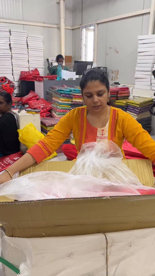 Semi Silk Saree With Zari Woven Pattern Product Code - TTDS2756 ...